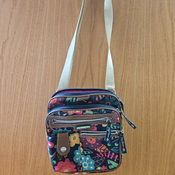 Lily Bloom | Bags | Lily Bloom Multi Section Crossbody Bag With Floral ...